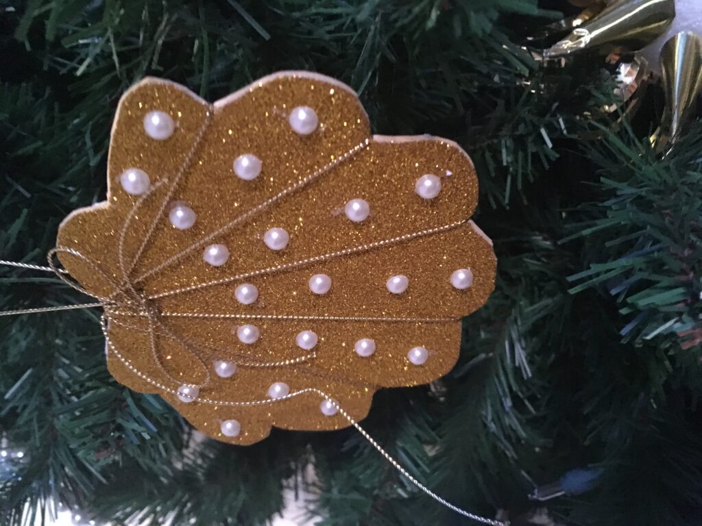 Chrismon Tree Ornaments - First United Methodist Church, Garden City